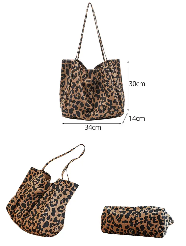 Compact Canvas Tote Bag for Daily Use